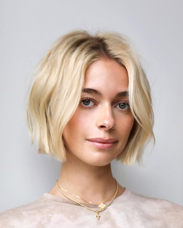 25 Trendy Chin-Length Bob Haircuts Everyone’s Sharing on Instagram ...